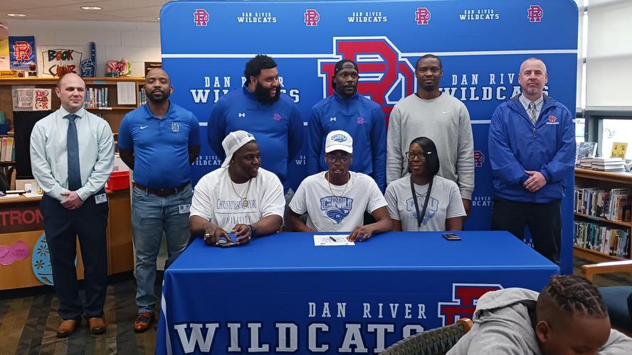 Dan River's Davis Jr. signs with CNU | Sports | chathamstartribune.com