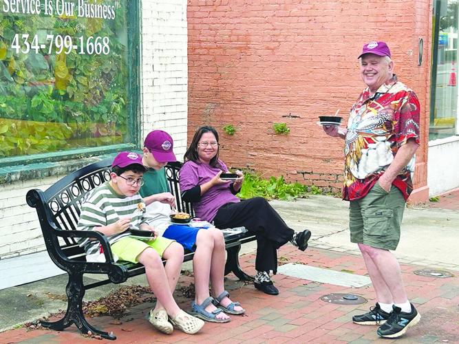 We've come to party: River City comes together to enjoy community ...