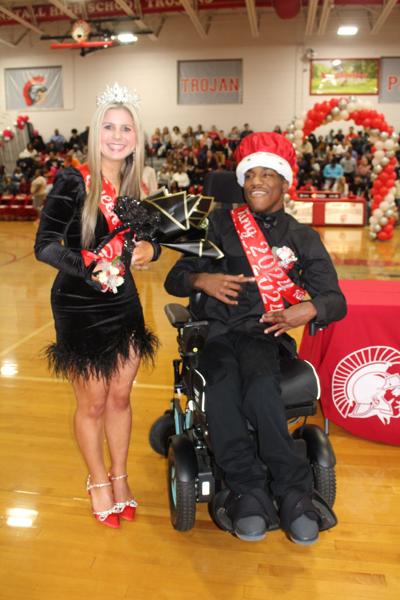 THS King's Court royalty crowned | Sports | chathamstartribune.com