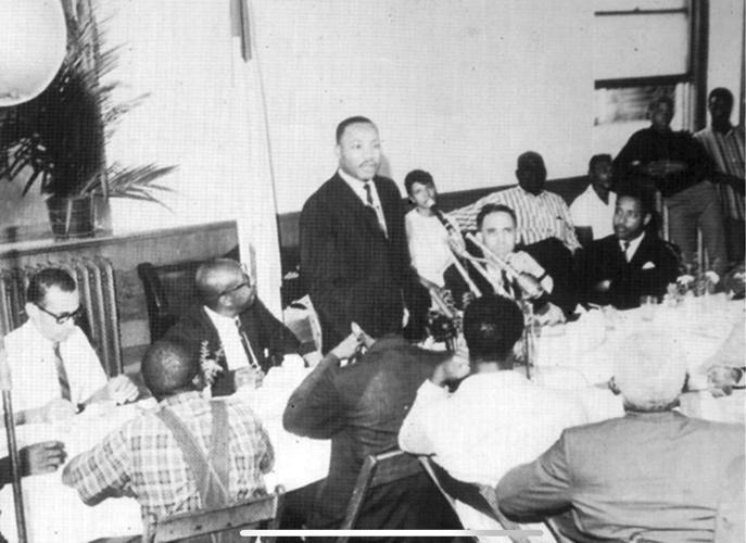 Danville honors Civil Rights legend | News | chathamstartribune.com