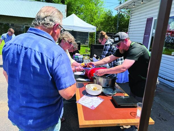 Parking Lot Picnic @ Jen’s | Area News | chetekalert.com