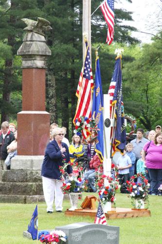 Chetek residents honor veterans on Memorial Day | Top Stories ...