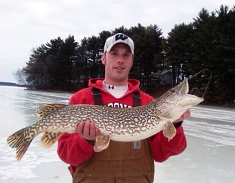 Ice fishermen hitting the chain as fish are on the feed | Other ...