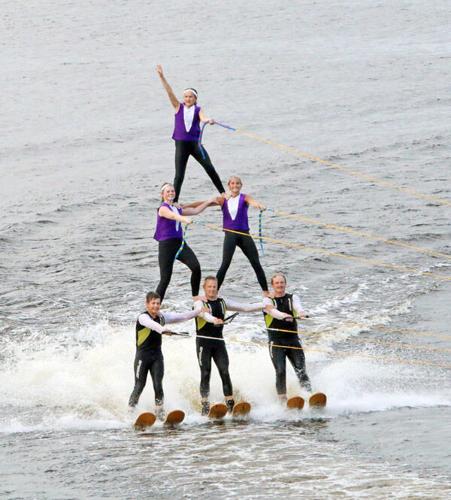 Picture-perfect pyramids: Hydroflites perform for second time | Sports ...