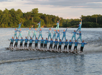 Chetek Hydroflites' season ends with 30-person pyramid | Sports ...