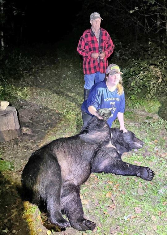 Bear shot in Chetek is state’s second biggest | Outdoors | chetekalert.com