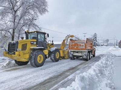 Snow clean-up underway as new storm blows in | Top Stories ...
