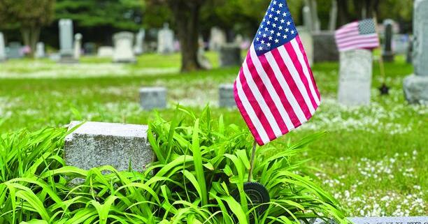 Honor the fallen at Memorial Day ceremony, parade and flyover | Free ...