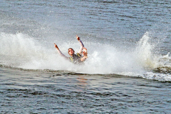 Three Sunday ski shows remain for Chetek Hydroflites; pre-show at 5 p.m ...