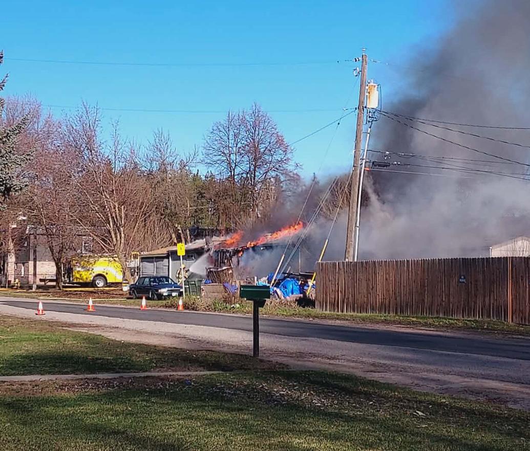 Fire destroys home on Clay Ave. | Local News | chewelahindependent.com