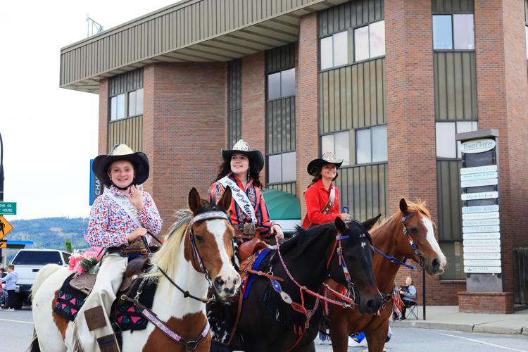 Colville’s 2024 PRCA Rodeo draws crowd, awards $20,000 purse | News ...