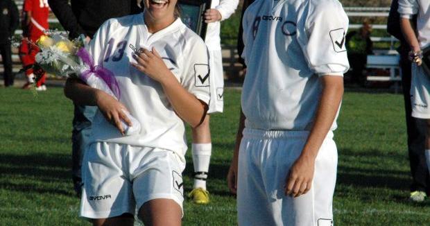 PHOTOS: Chickasha soccer senior night/homecoming | News | chickashanews.com