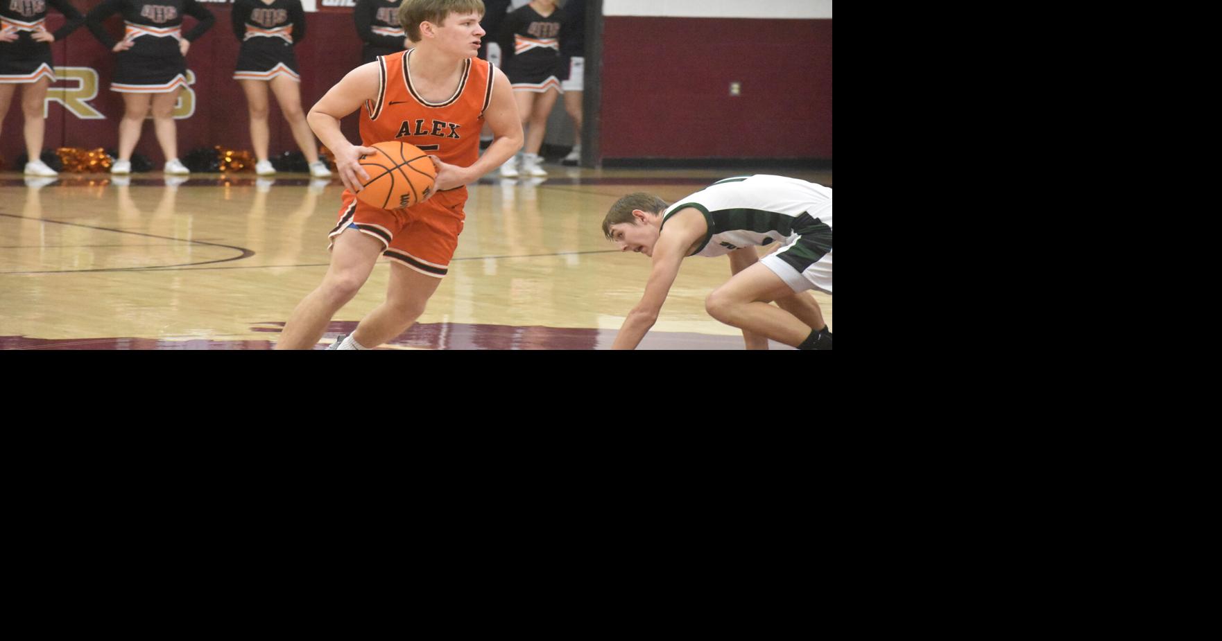 BASKETBALL: Late shot helps Alex boys win district title | Sports ...