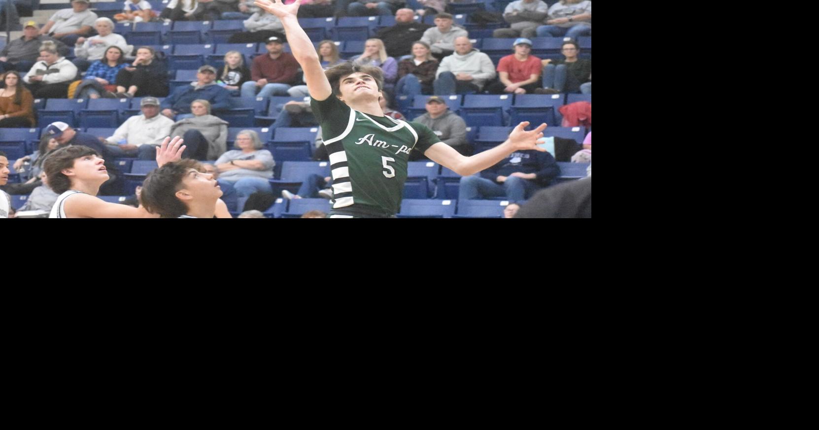 Guthrie claws his way to scoring milestone | Sports | chickashanews.com