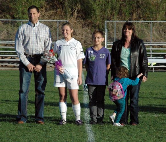 PHOTOS: Chickasha soccer senior night/homecoming | News | chickashanews.com