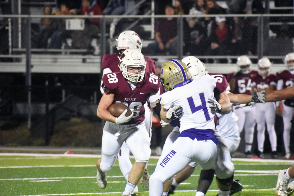 Football: Tuttle wins battle of area teams | Sports | chickashanews.com