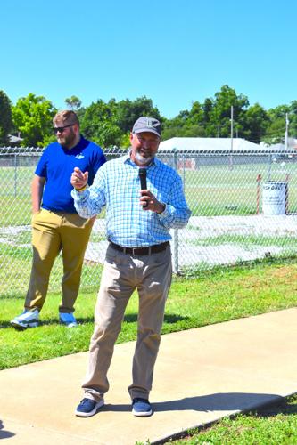 Ribbon cutting, grand opening held for Susan Dale Badgett Memorial Paws ...