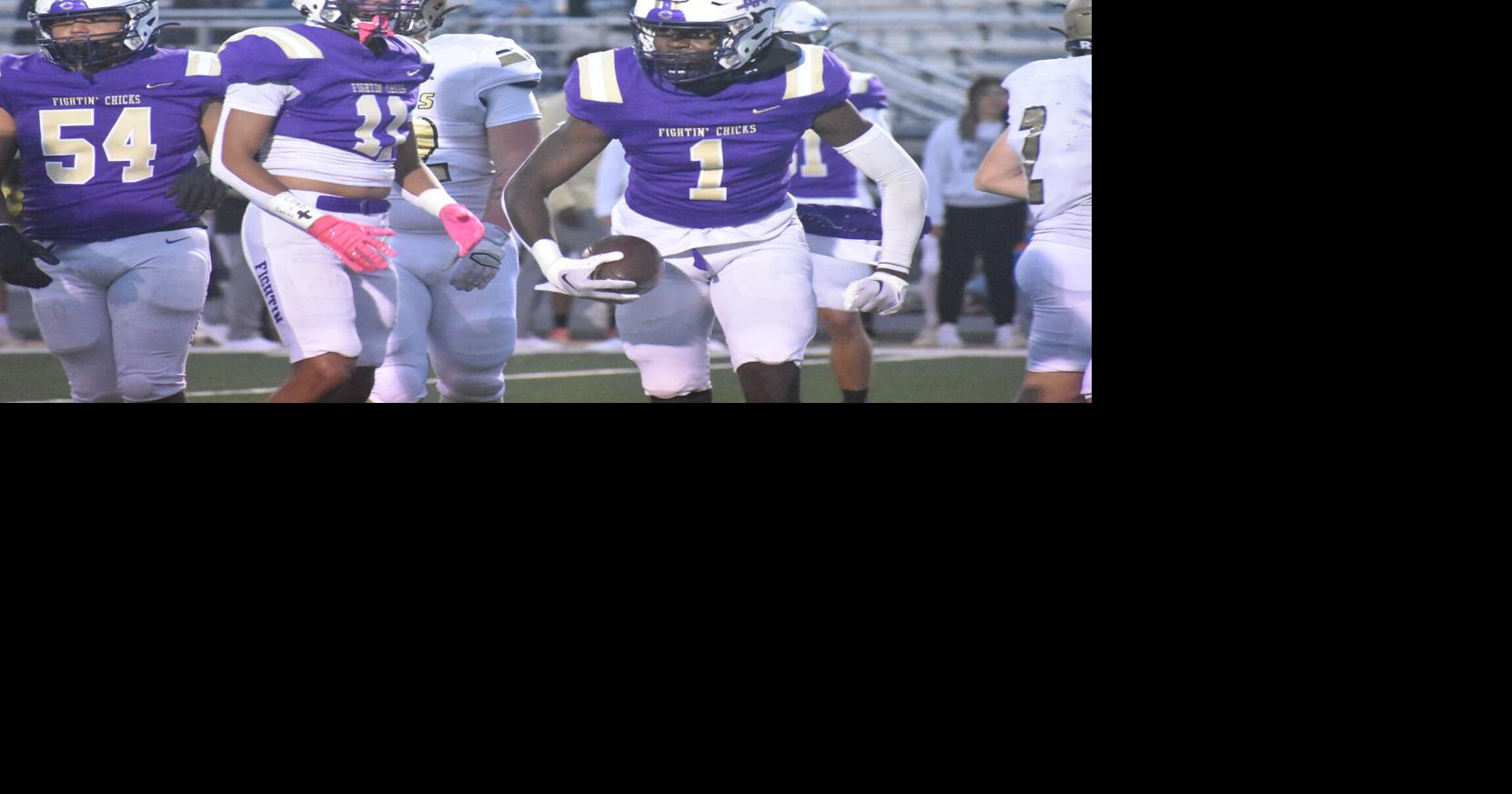 FOOTBALL: Fightin' Chicks dominate Woodward in district play | Sports ...