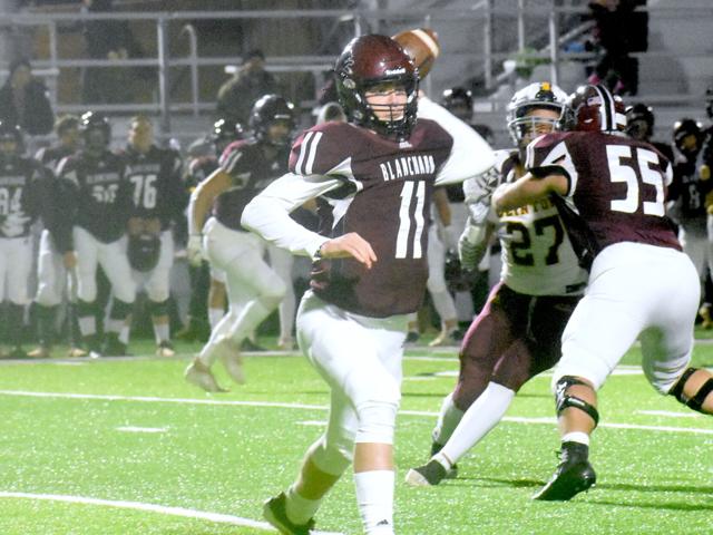 FOOTBALL: Blanchard falls to Clinton in semifinals | Sports ...