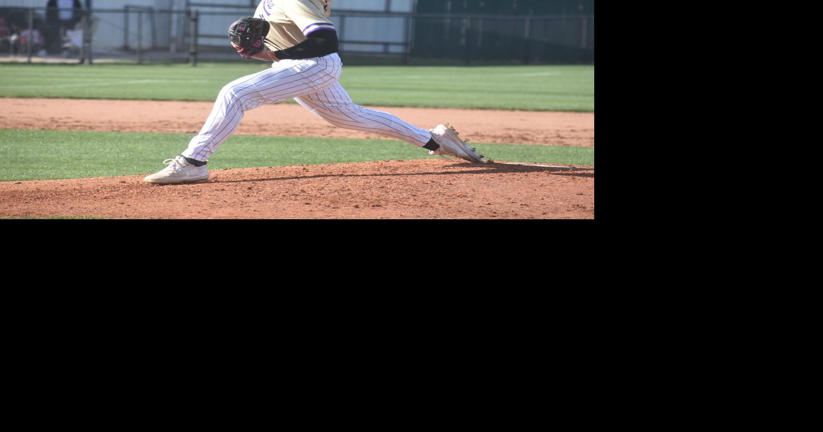 BASEBALL: Fightin' Chicks add to win total | Sports | chickashanews.com