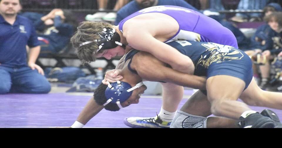 WRESTLING: Fightin' Chicks cap off big week with tournament title ...