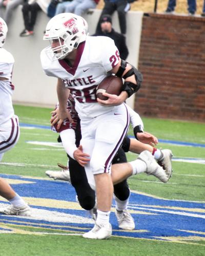 Football: Tuttle, Alex end seasons in playoffs | Sports | chickashanews.com