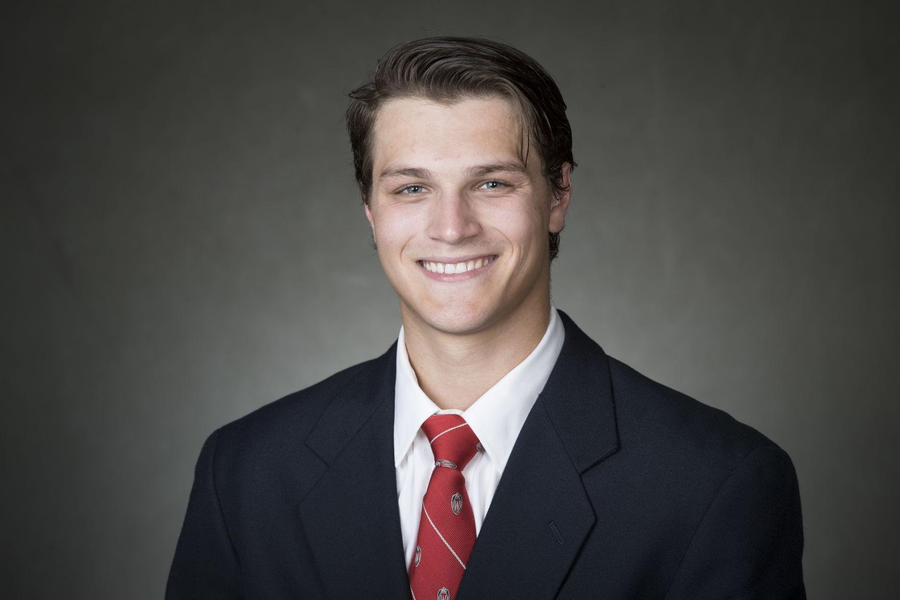 Wisconsin Badgers' Max Zimmer takes confidence into opportunity as top-six forward