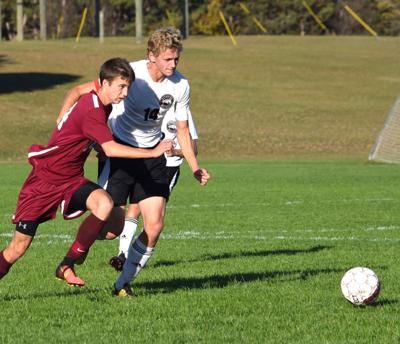 Prep soccer: Mustang's season concludes in Holmen