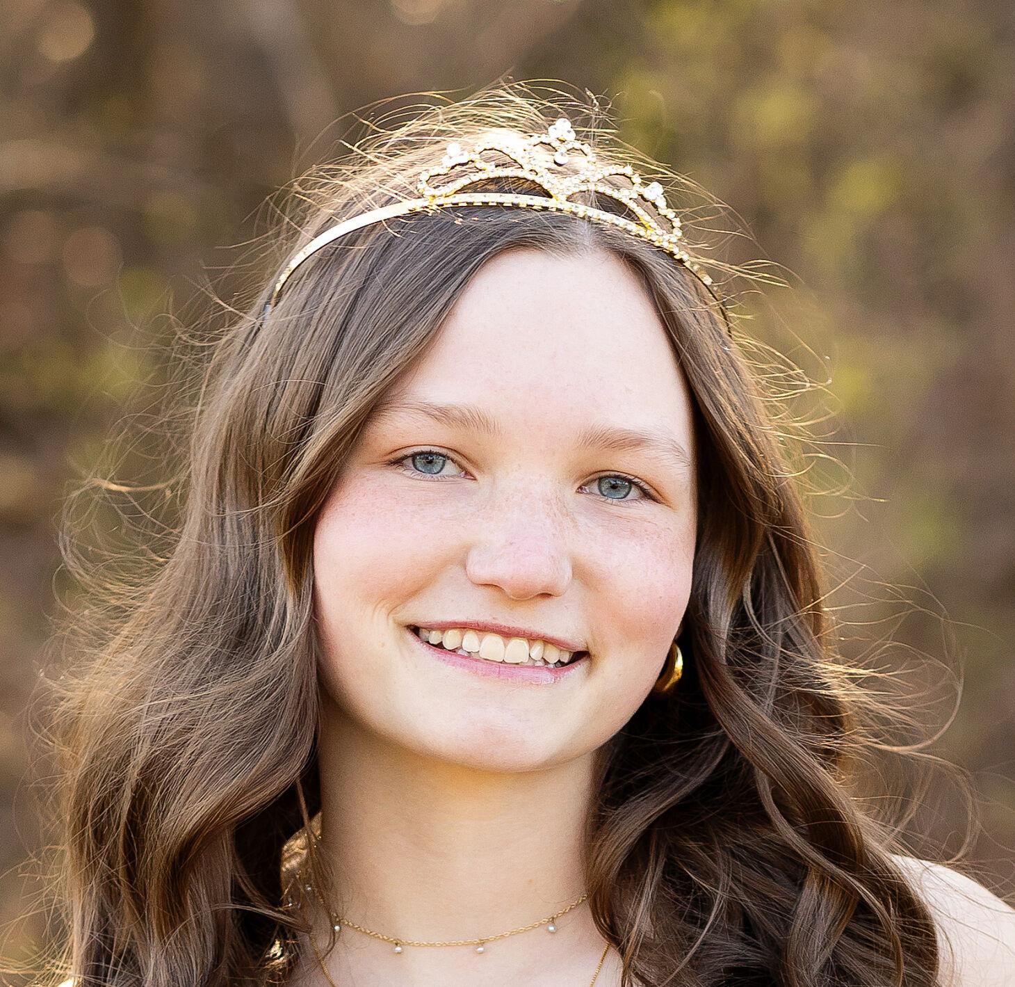 Menomonie High School Prom Court revealed