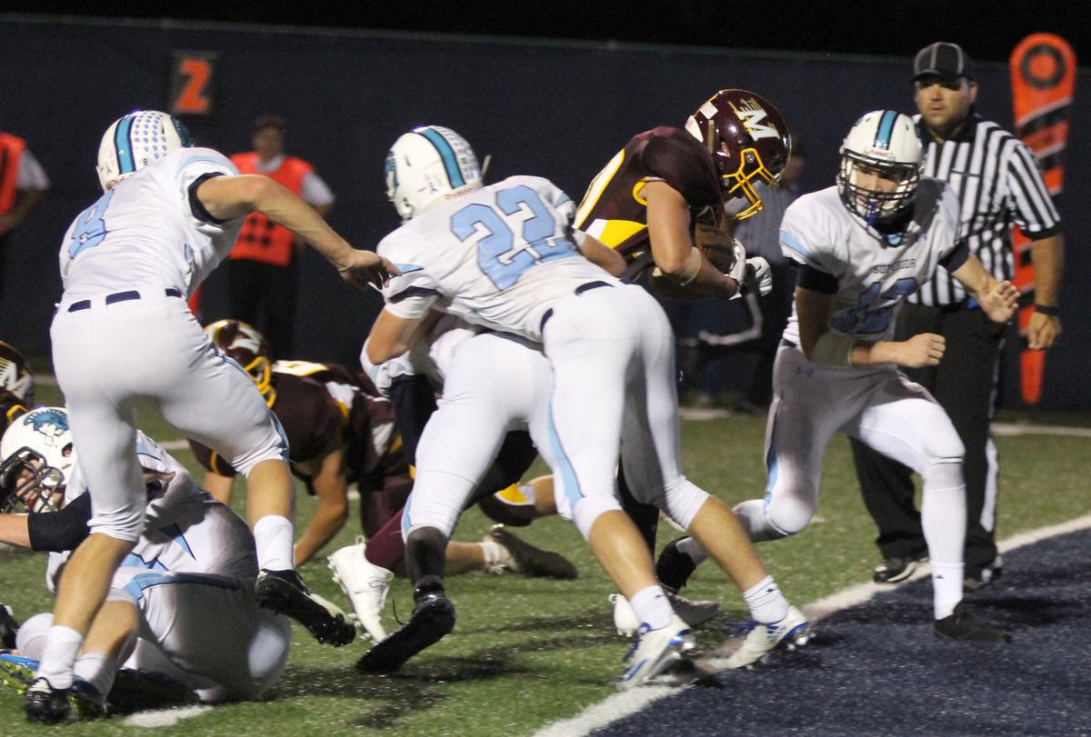 Menomonie football beats Superior to stay unbeaten in BRC | Sports ...