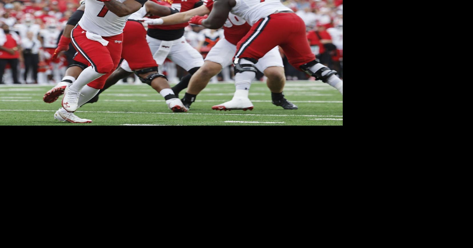 Photos: Wisconsin falls to Maryland in Big Ten football opener