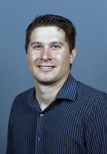 Stout stories: Paying it forward in the labs at UW-Stout