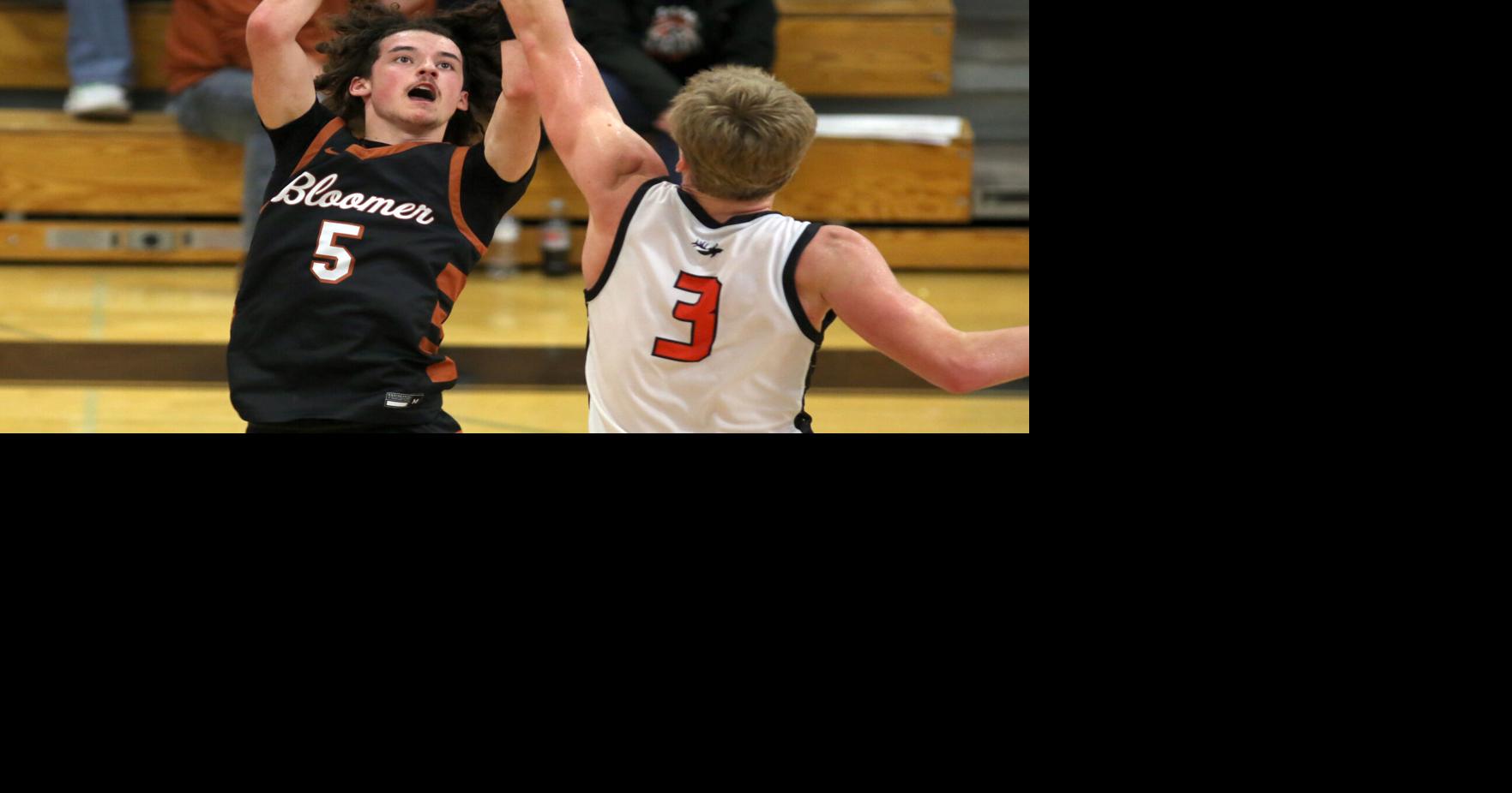 Chippewa County boys basketball playoff storylines to watch