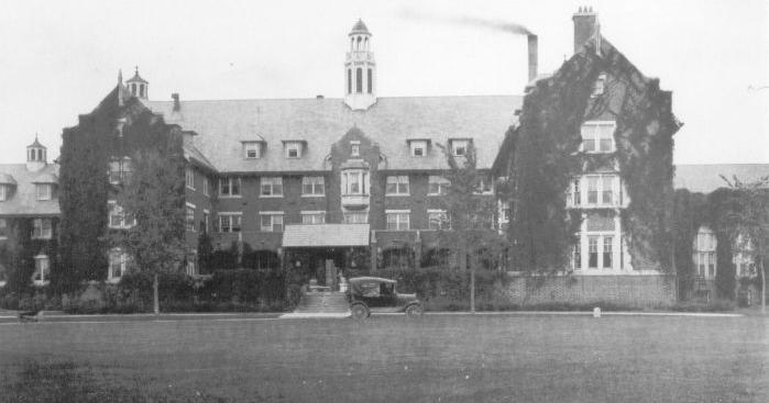 Edward Rutledge’s 100-year tribute