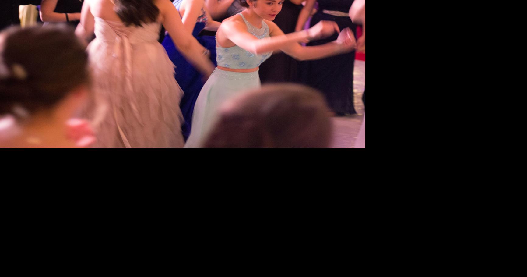 Dresses for volunteers: Local event offers prom dresses to students who ...