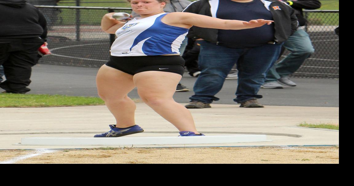 Prep Track and Field: McDonell's Smiskey signs to throw at the ...