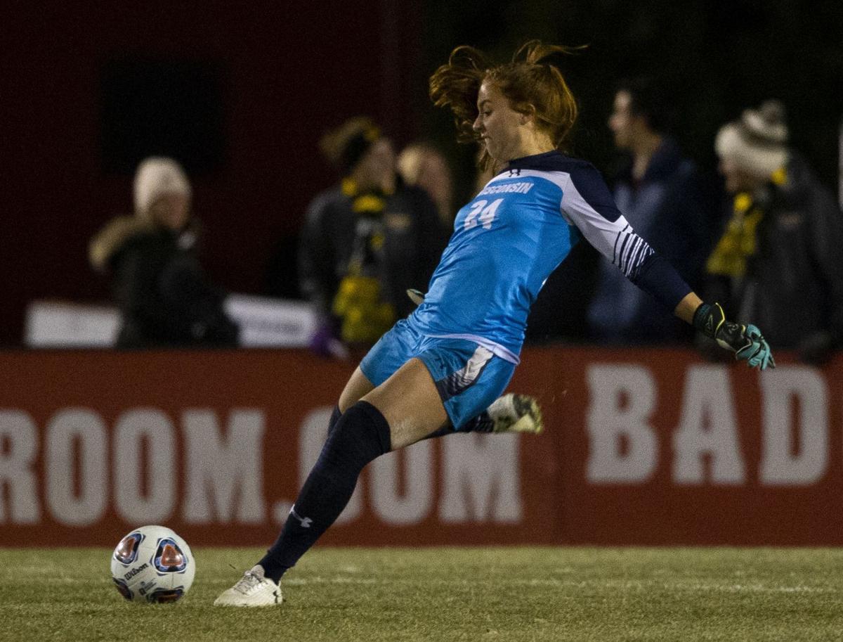 Goalkeeper Jordyn Bloomer helps push the expectations for Wisconsin ...