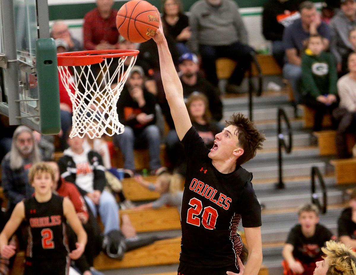 IN PHOTOS: Stanley-Boyd boys basketball battles Fall Creek