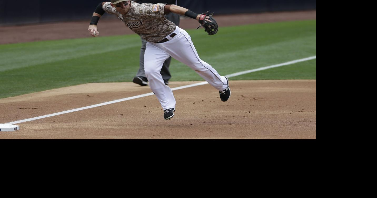 Brewers: Third baseman Will Middlebrooks signs minor league contract