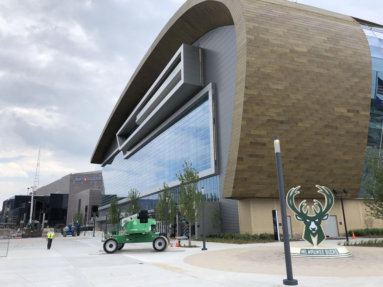 Photos: Get an inside look at the Milwaukee Bucks' new arena as it ...