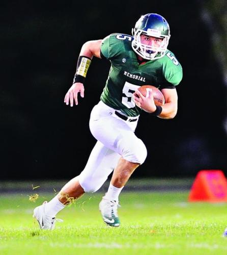 Prep football: Madison Memorial's Joe Ferguson calls his own plays