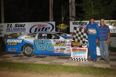 Mike Prochnow sweeps Red Cedar Speedway