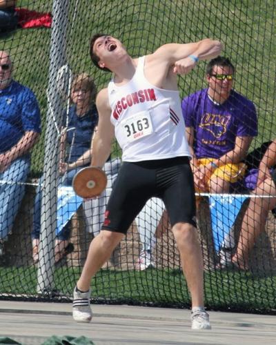 Big Ten track: UW's Dan Block throws out the records