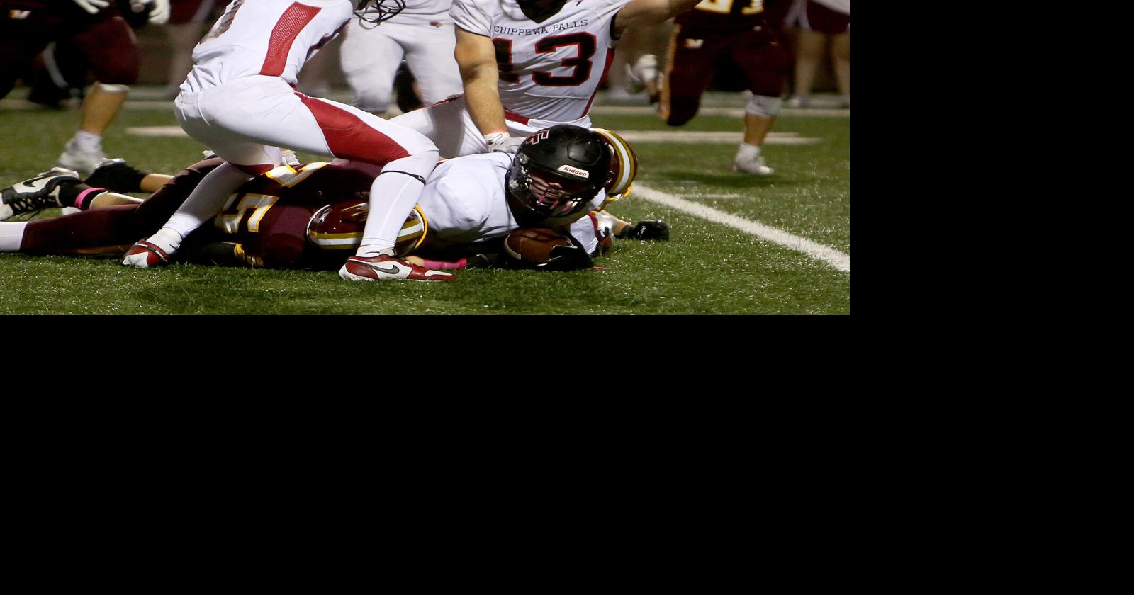 Chippewa Falls football earns win in Menomonie