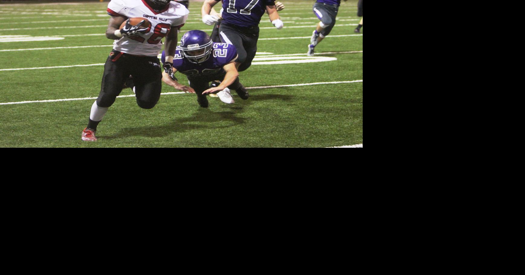 Chi-Hi football routs Eau Claire Memorial