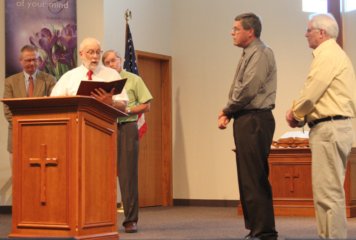 Oak Ridge Church introduces new pastor