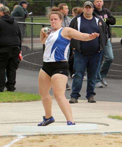 Prep Track and Field: McDonell's Smiskey signs to throw at the ...