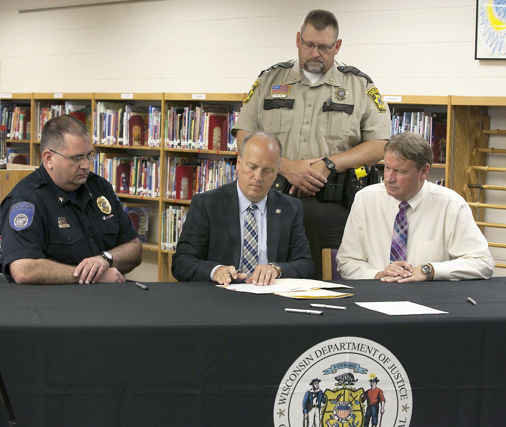 Boyceville receives school safety grant