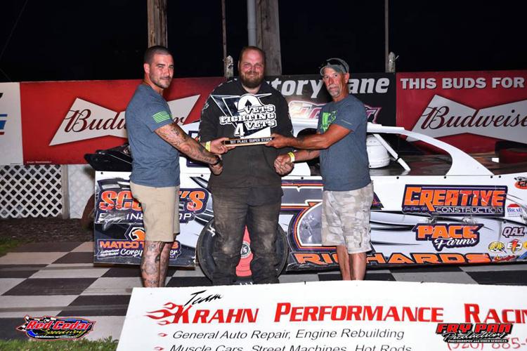 Danny Richards takes Cow Bell Street Stock Series