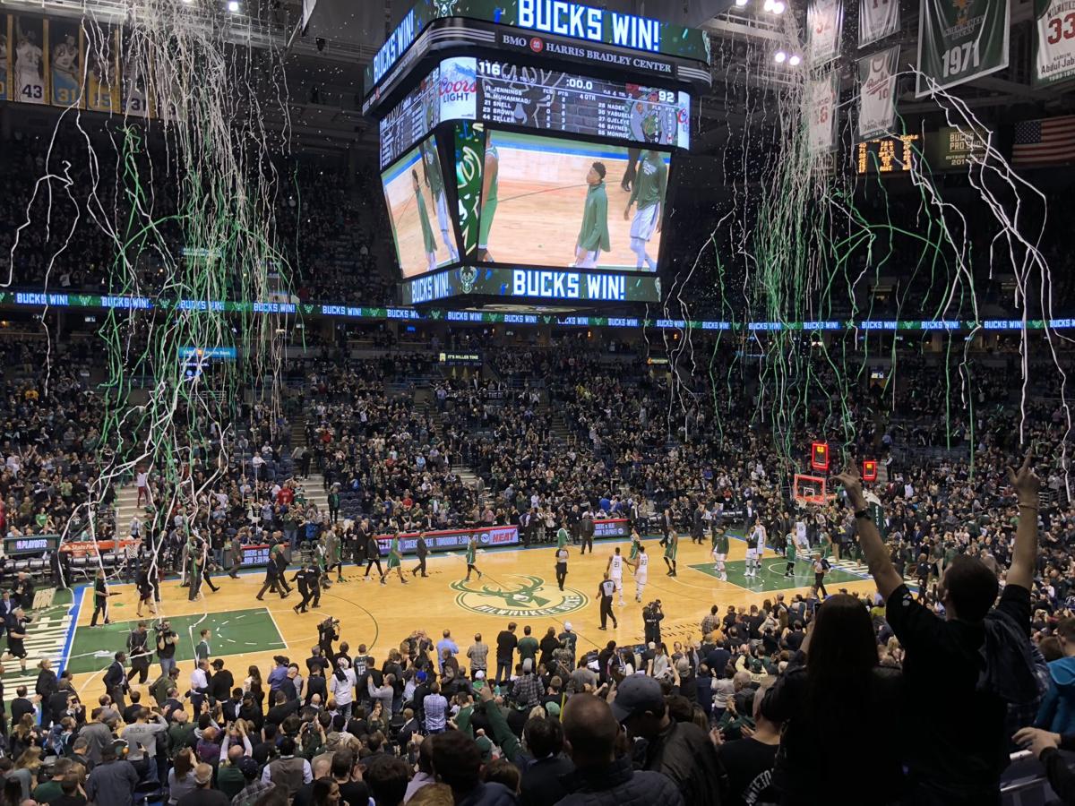 Explosives will collapse Bradley Center roof Sunday in Milwaukee